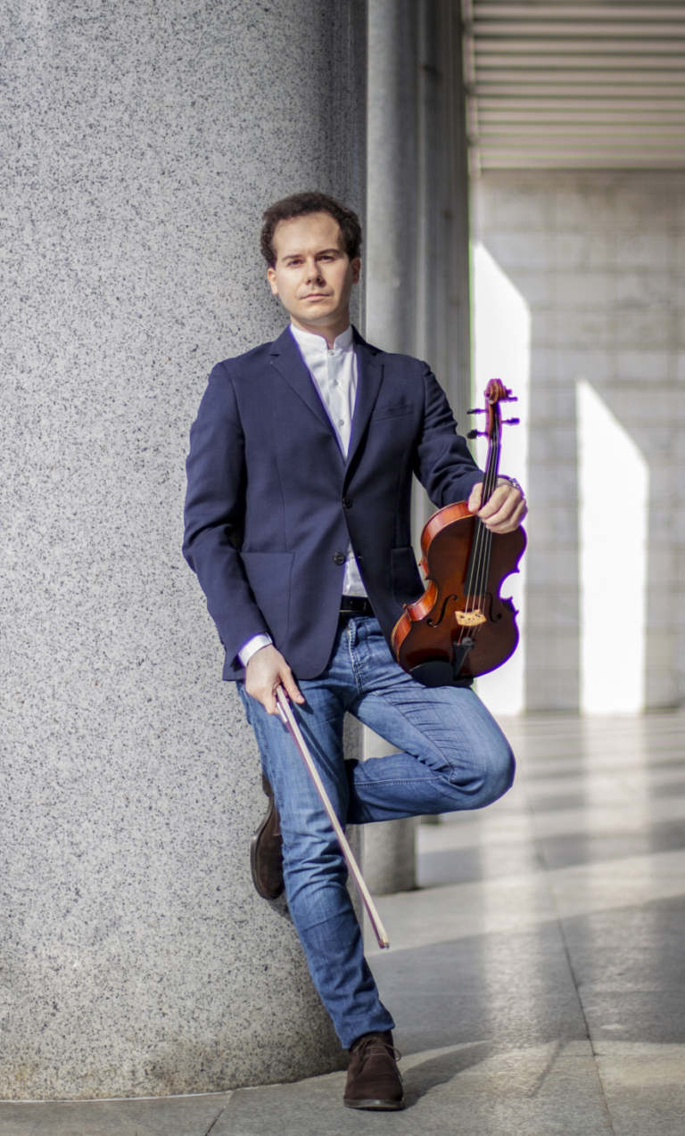 Biography | Claudio Laureti